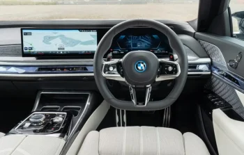Best Chauffeur Service in Melbourne | Reliable Luxury Car Hire